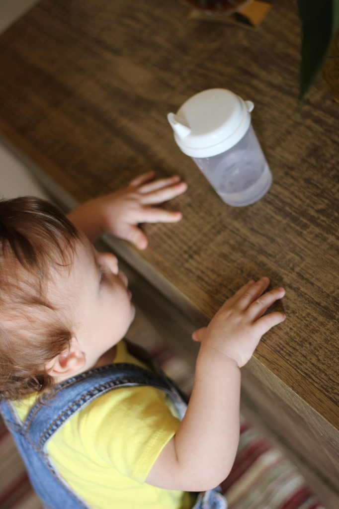 COPO PIN PIN: AJUDANDO NO DESENVOLVIMENTO DO SEU BEBÊ. - Plasti Brasil